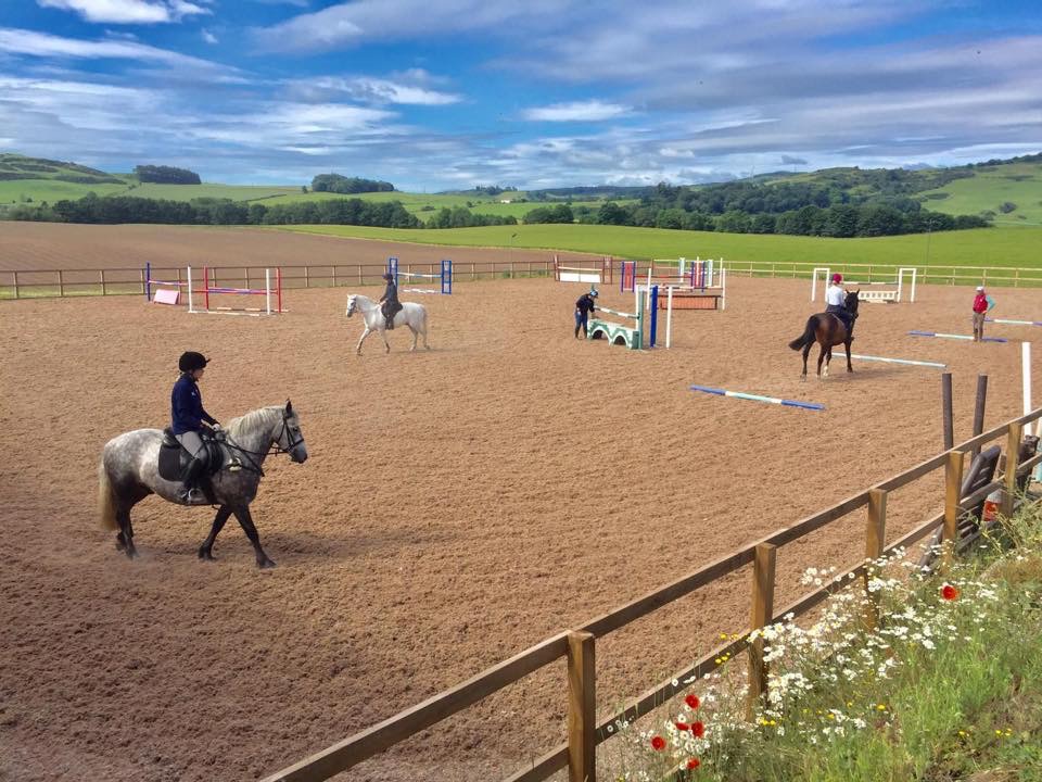 Arena Hire with Show Jumps | Lindores Cross Country